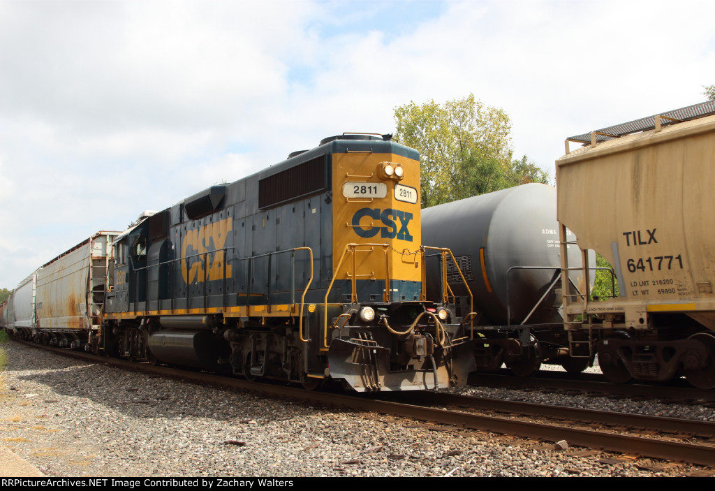 CSX 2811